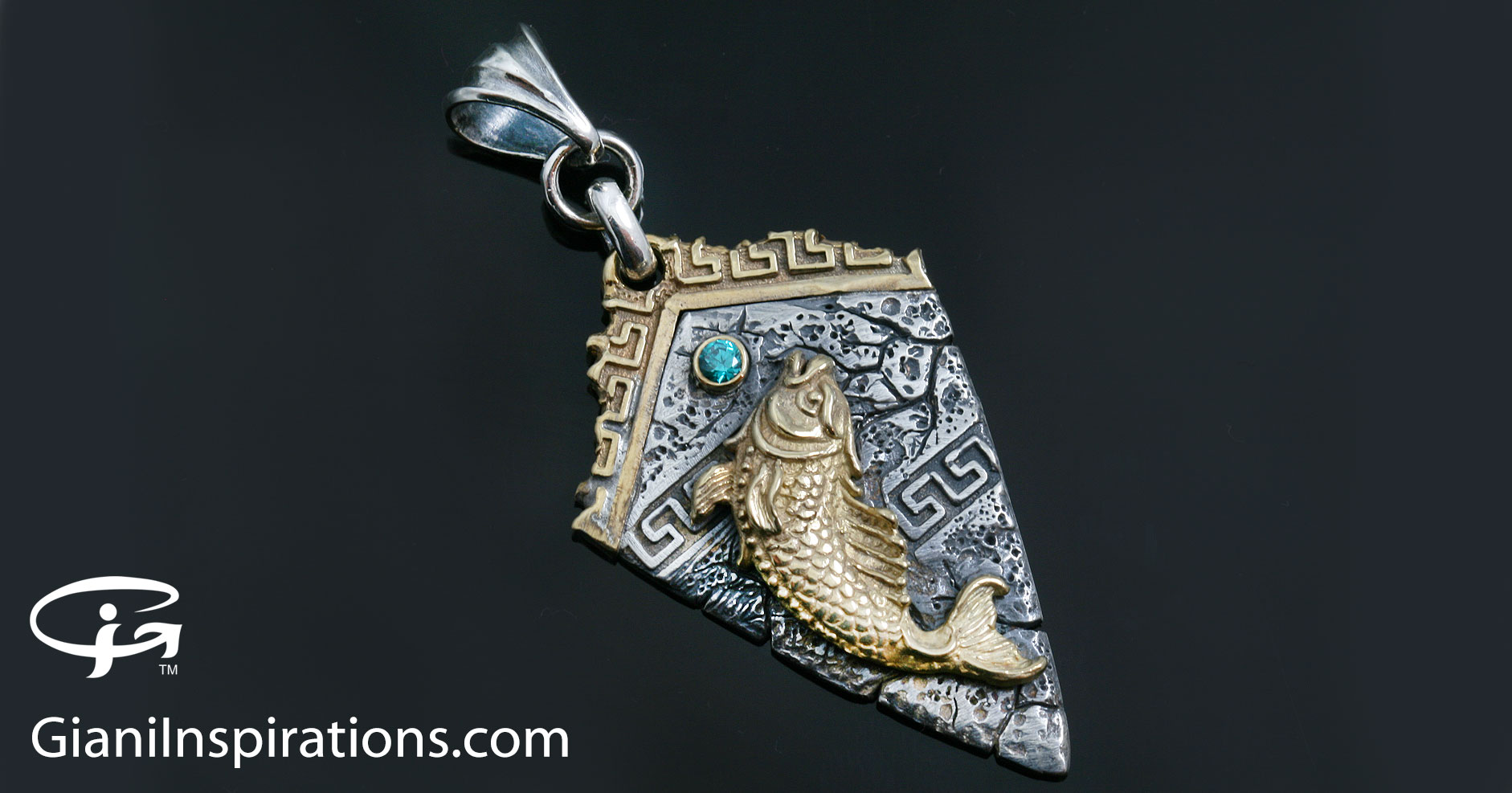 Atlantis Fish in Greek Pattern Silver Pendant With Green Zirconia PT-077Z